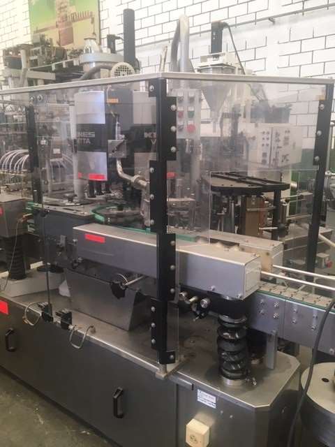 Rotuladora rotativa automatica marca Krones, modelo Vinetta, - Nocelli ...